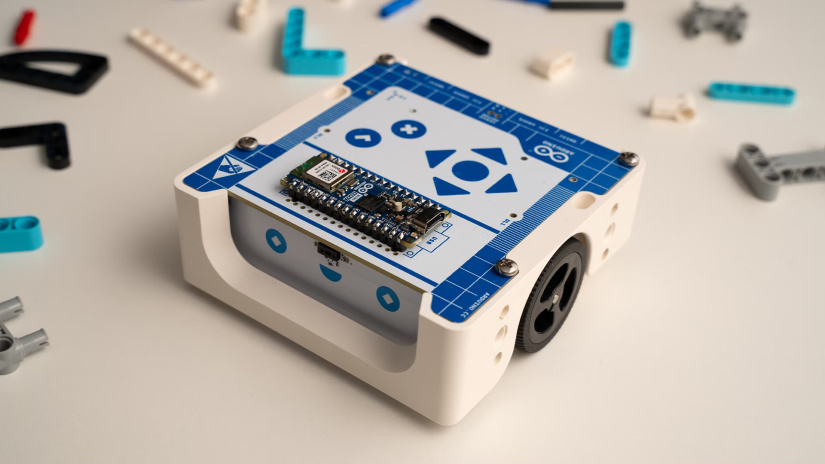 The Arduino Alvik: A Hands-On Robotics Kit for All Skill Levels